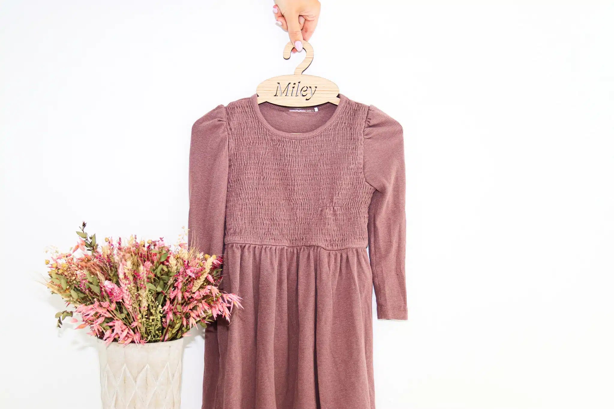 Klädhängare - Namn - 37x16 cm